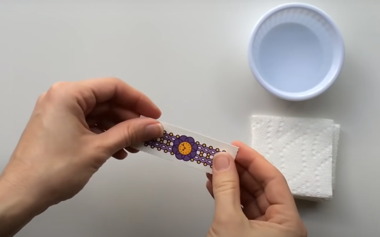 How to Apply a Temporary Tattoo? - TattooProfy