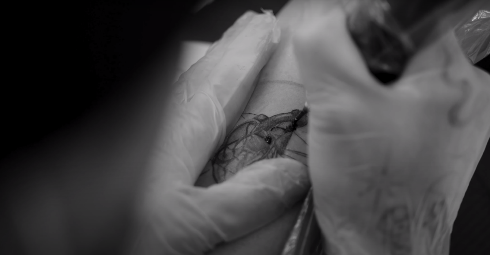 Can Real Estate Agents Have Tattoos? - TattooProfy